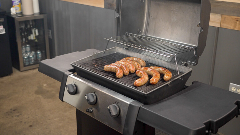 Broil King Gem 310 Gas Grill Review - Smoked BBQ Source