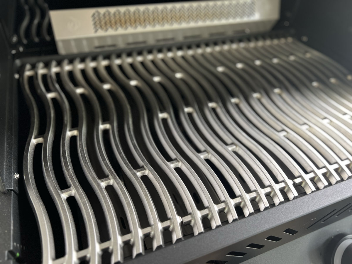 Napoleon Phantom Prestige 500 Review: Sleek But Pricy - Smoked BBQ Source