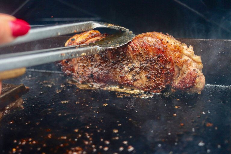 How to Cook the Best Steak on a Blackstone Griddle - Smoked BBQ Source