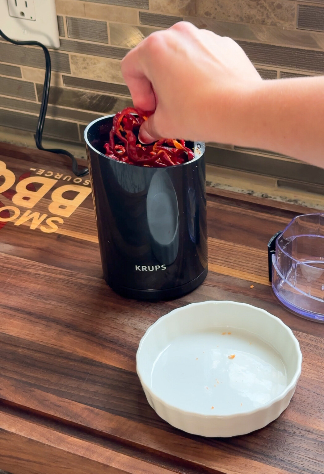 How To Make Homemade Smoked Paprika - Smoked BBQ Source